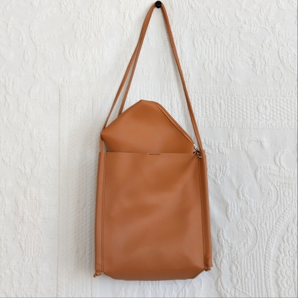 Bags | Elegant Tan Shoulder Bag Minimal Set Sleek Simple Basic Cute ...